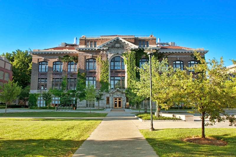 Syracuse University Admits First Budget Deficit in Years After Missing ...