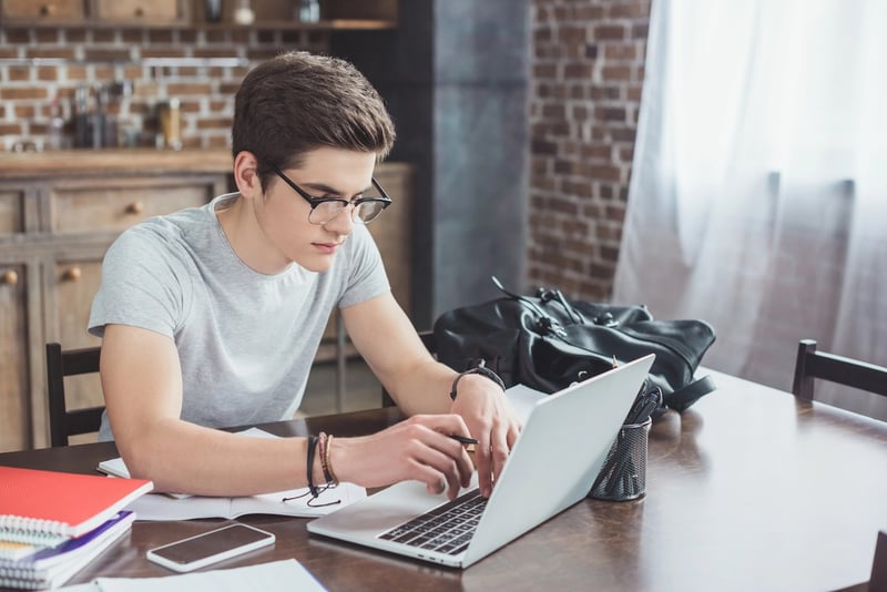 Best Investment Accounts For Teens In 2026